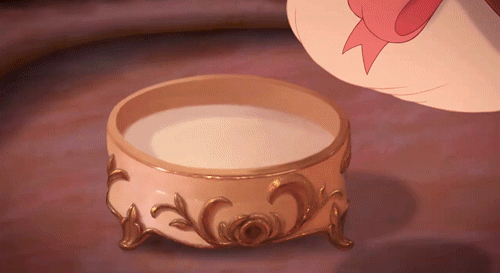 Eye For Design: Decorating With Vanity Tables