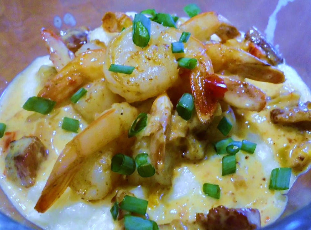 tasso ham gravy shrimp and grits