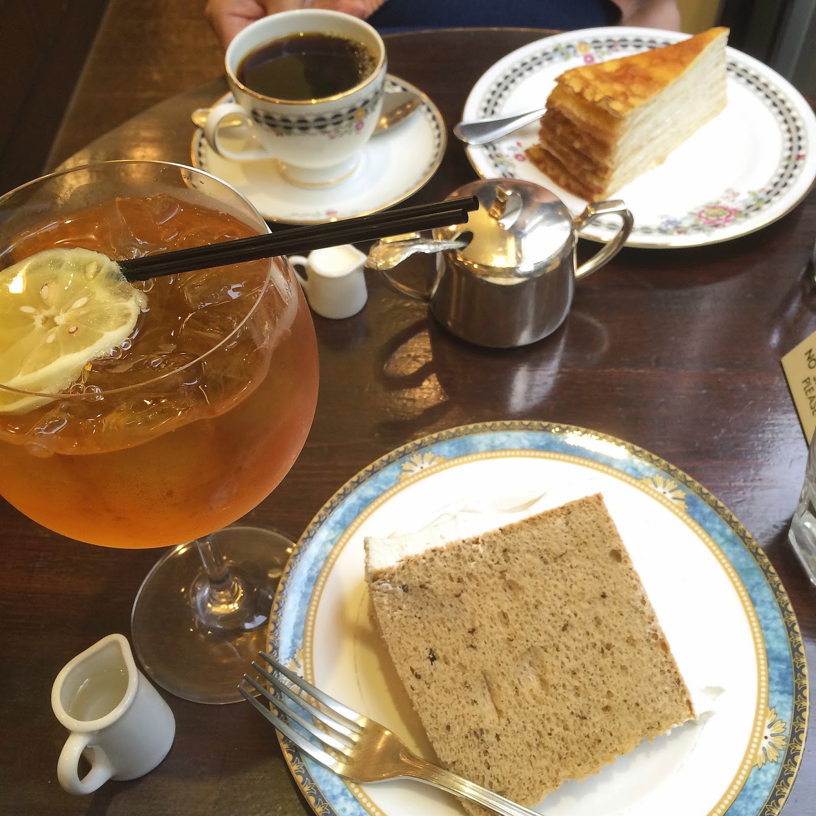 Miss Sia: [東京記食]新宿 カフェラミル Café La Mille