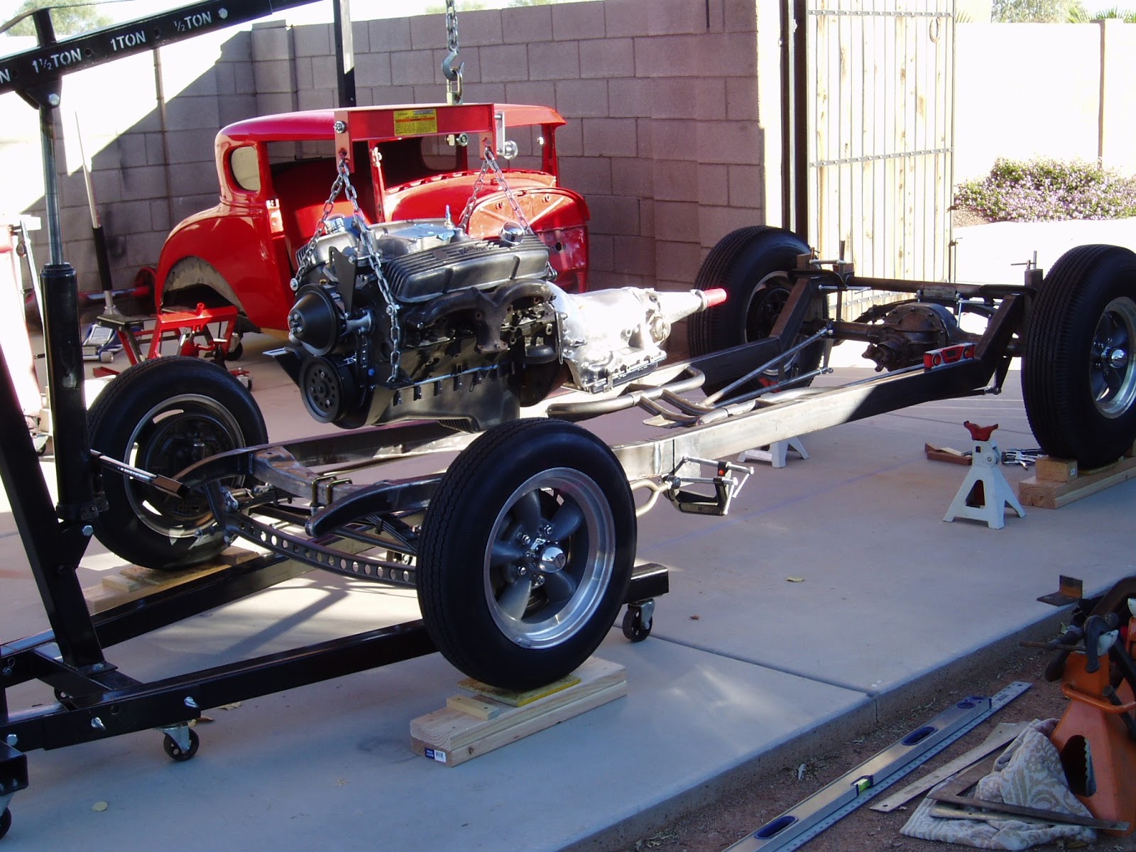 VAPHEAD: chassis pic's