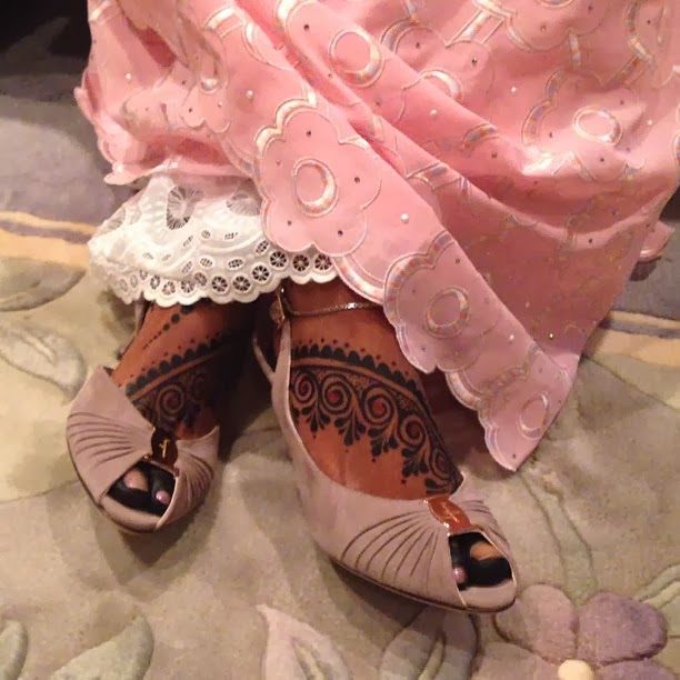 AMAZING STORIES AROUND THE WORLD: Beautiful Rukaiyah Indimi Marries ...