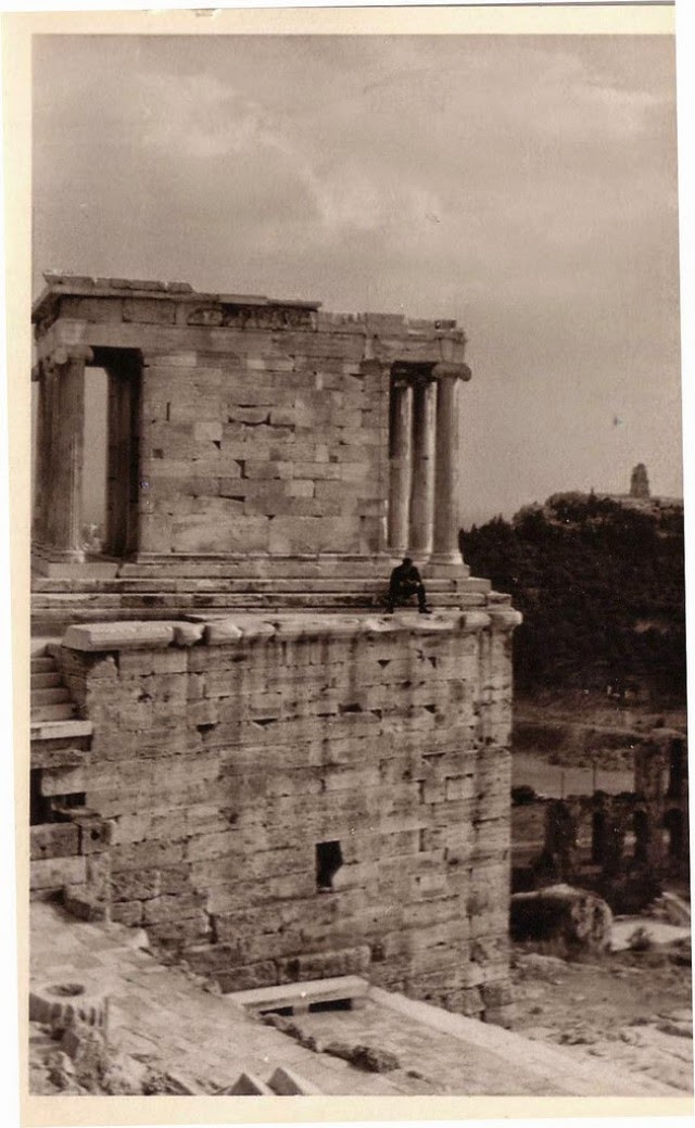 PLACERES GRIEGOS: Η ΑΚΡΟΠΟΛΗ ΤΗΣ ΑΘΗΝΑΣ ΜΙΑ ΜΕΡΑ ΤΟΥ 1961