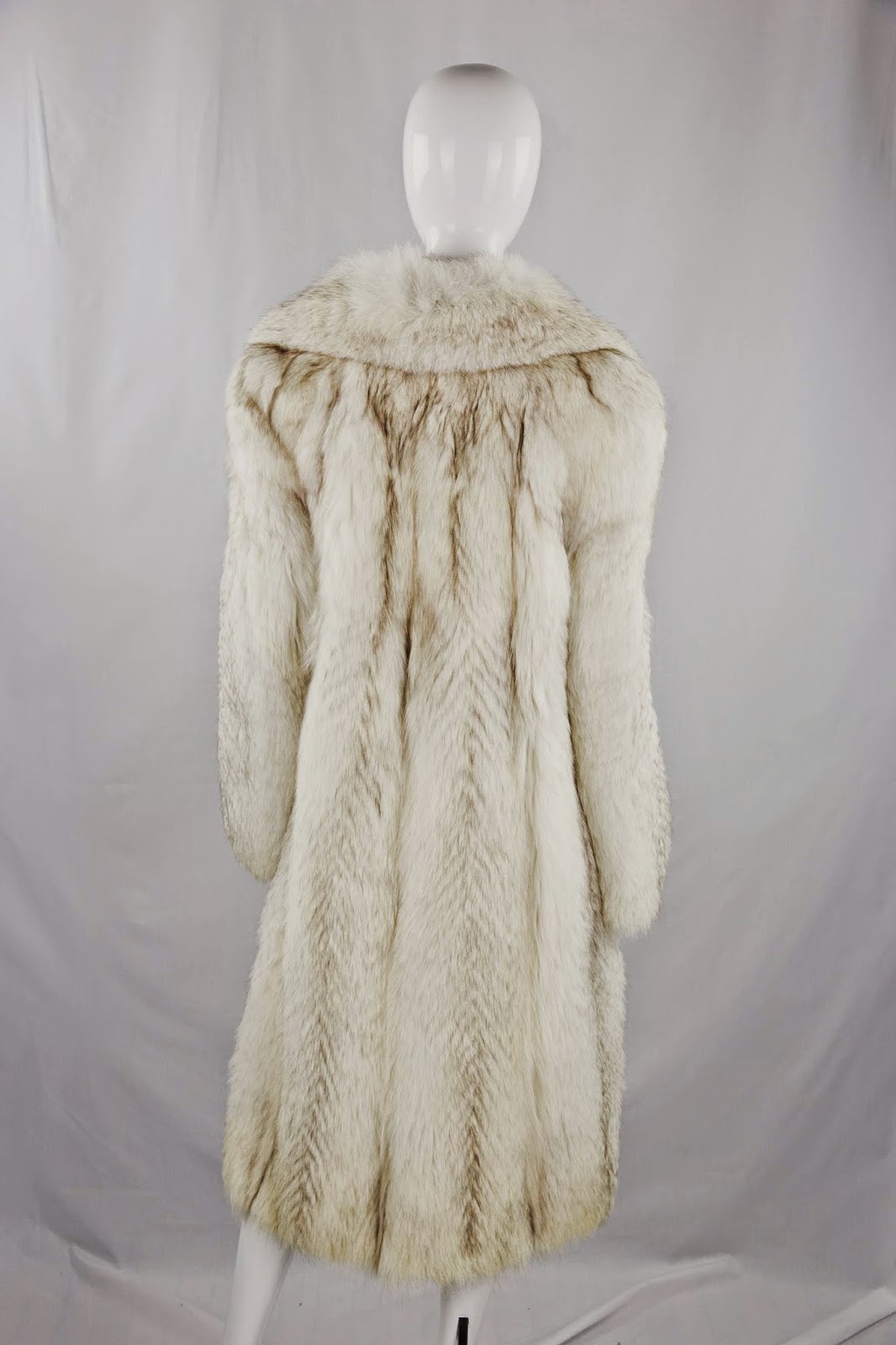 Fashion Focus: Vintage Fur ~ Le Thrift Consignment