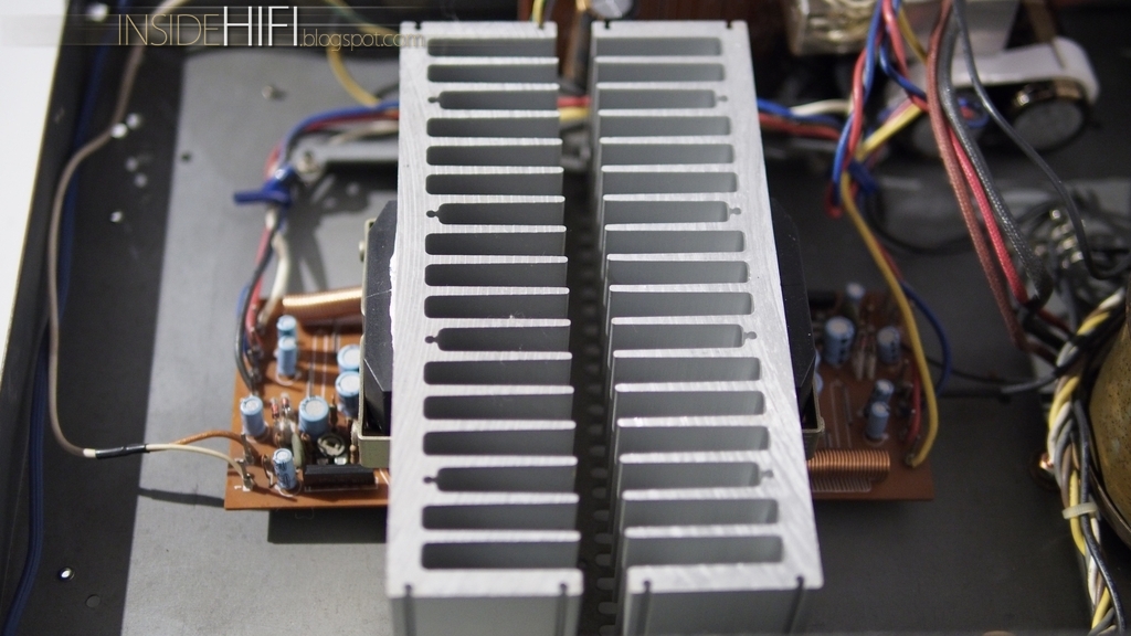 Inside Hi-Fi: Rotel RB-1000