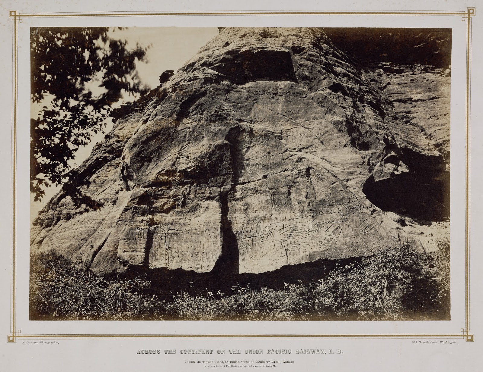 CSMS GEOLOGY POST: KANSAS FIELD TRIPS: CAVES AND ROCK CITY CONCRETIONS