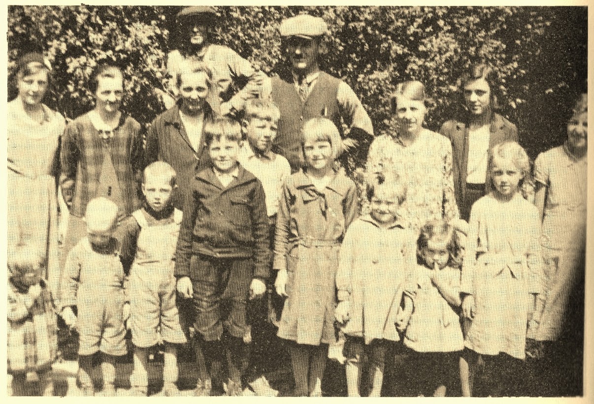 Peter D Friesen Family History: 50. Moving from Alberta to Yarrow
