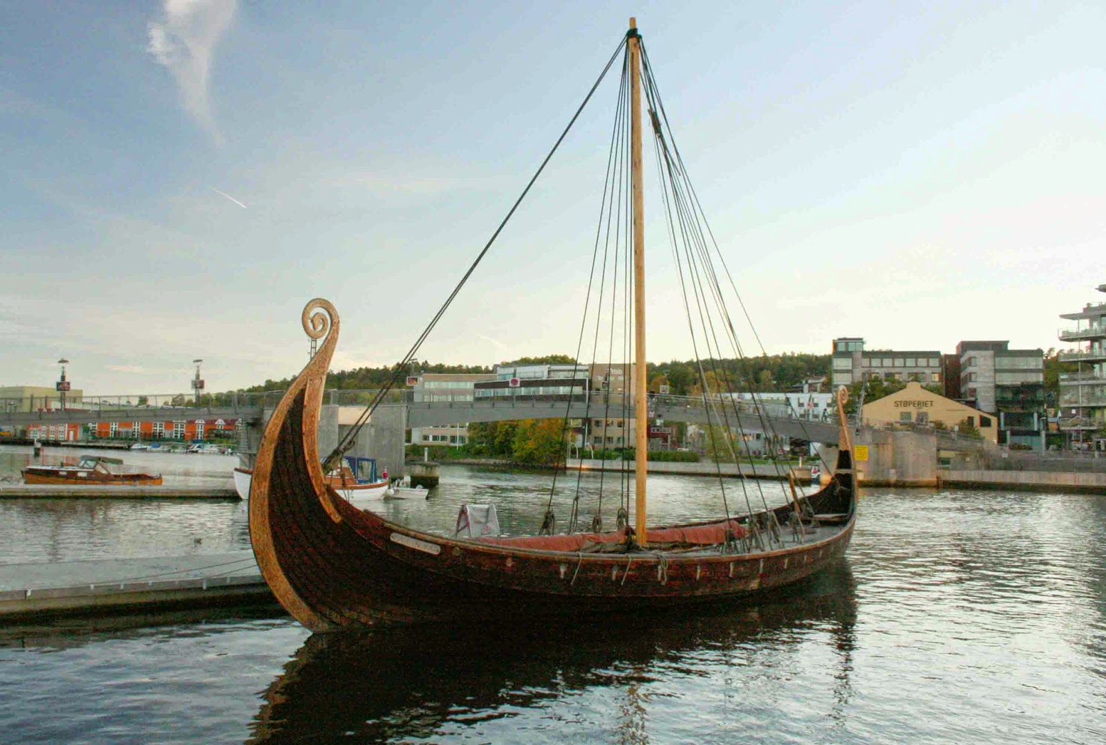 Bjarne Ims Henriksen: Vikingskipet "Saga Oseberg"