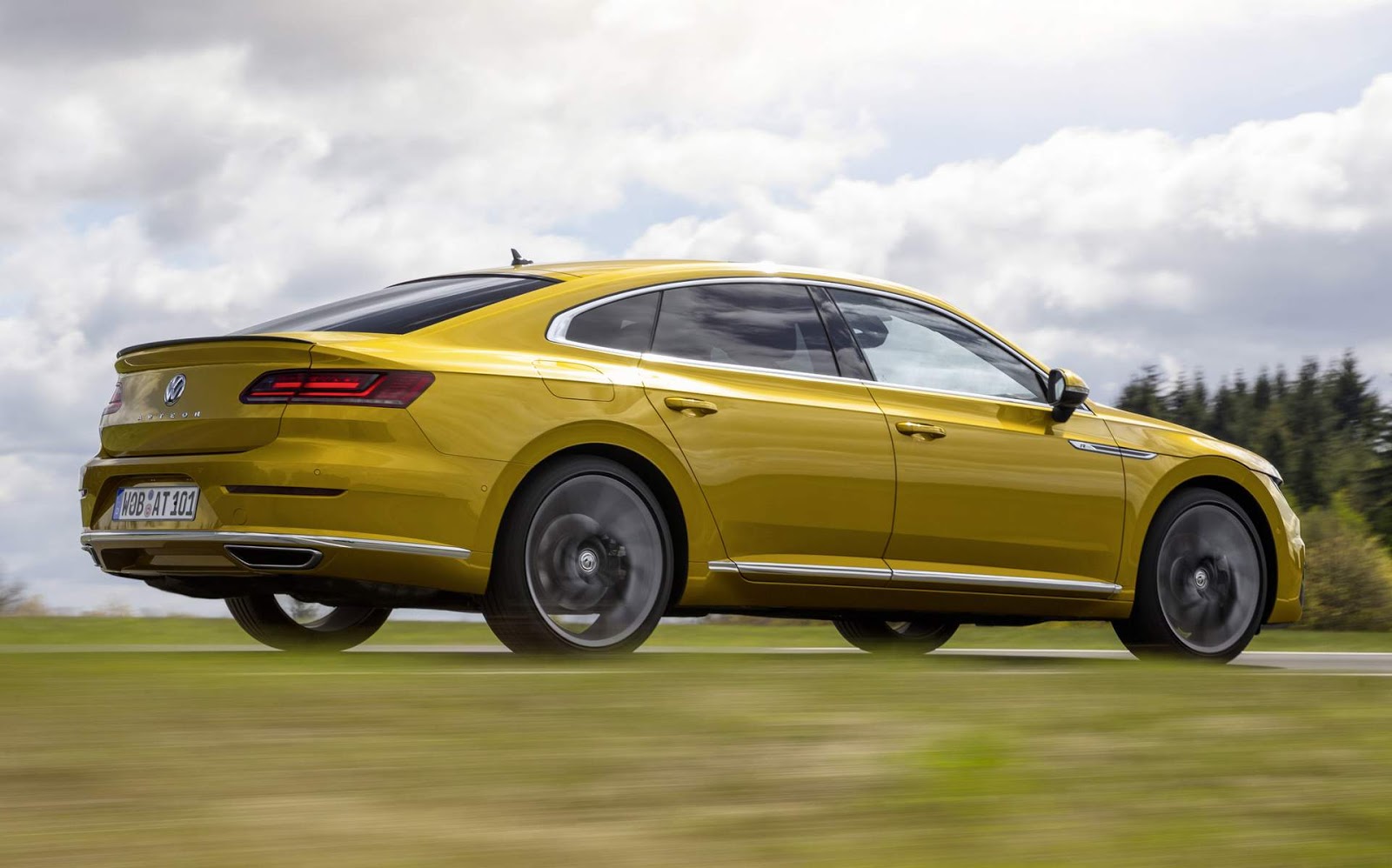 VW Arteon: vídeo mostra os novos sistemas de assistência