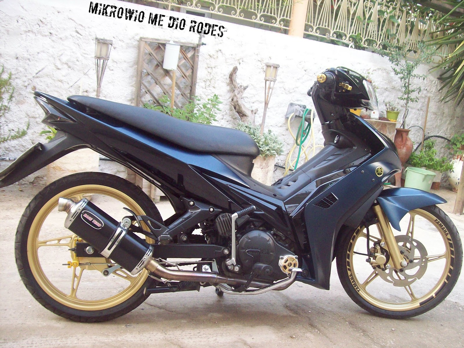Mikrowio me dio rodes: Yamaha Crypton X RaceTech