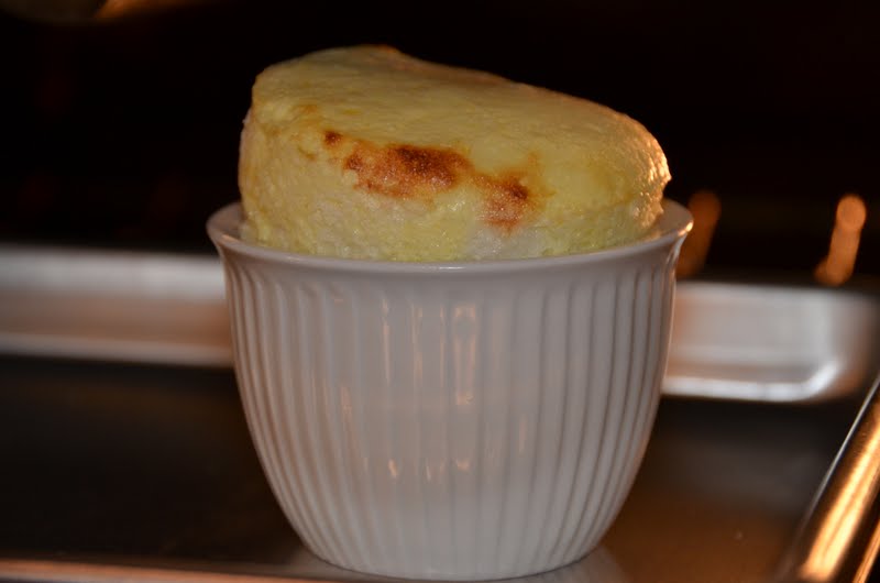 Playing with Flour: Lemon soufflé