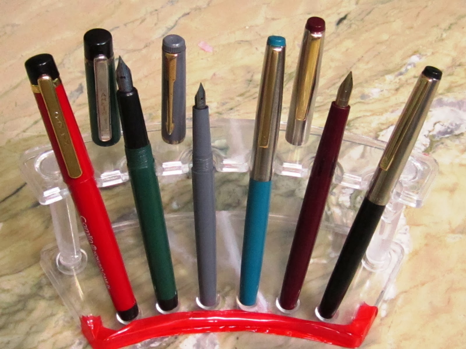 Soumitra Pen collection: Indian Pen - Camlin