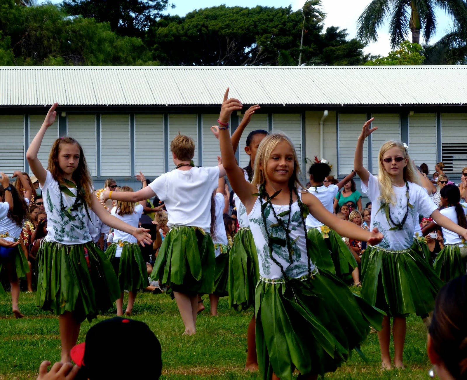 Maui Jungalow: Whatever Happened to May Day is Lei Day in Hawaii?