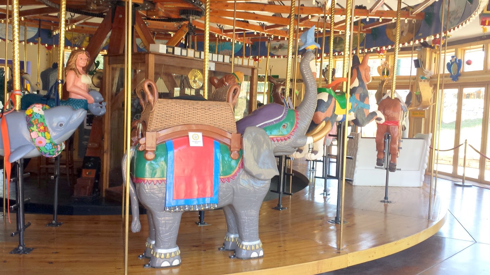 Mille Fiori Favoriti: Carousel of Happiness