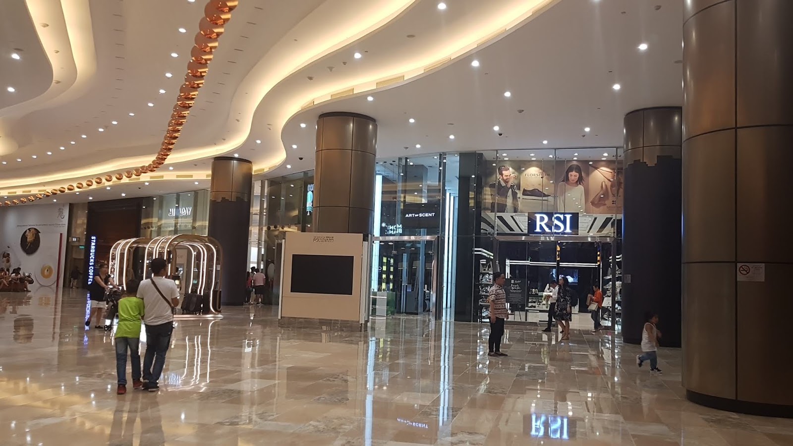 Metro Manila | What's Inside City of Dreams Manila? - Travel Jams