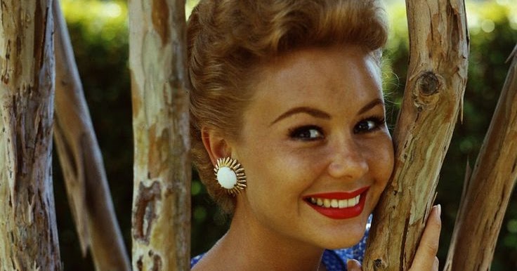 Bobby Rivers TV: Marvelous Mitzi Gaynor in SOUTH PACIFIC