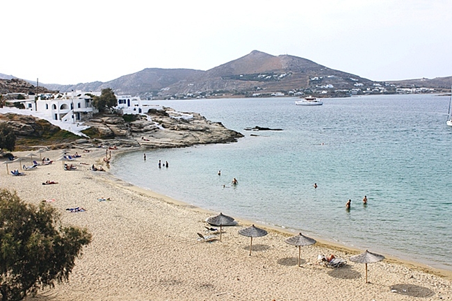 PAROS beaches 2016: Santa Maria + Piperi | GLAM FAB HAPPY