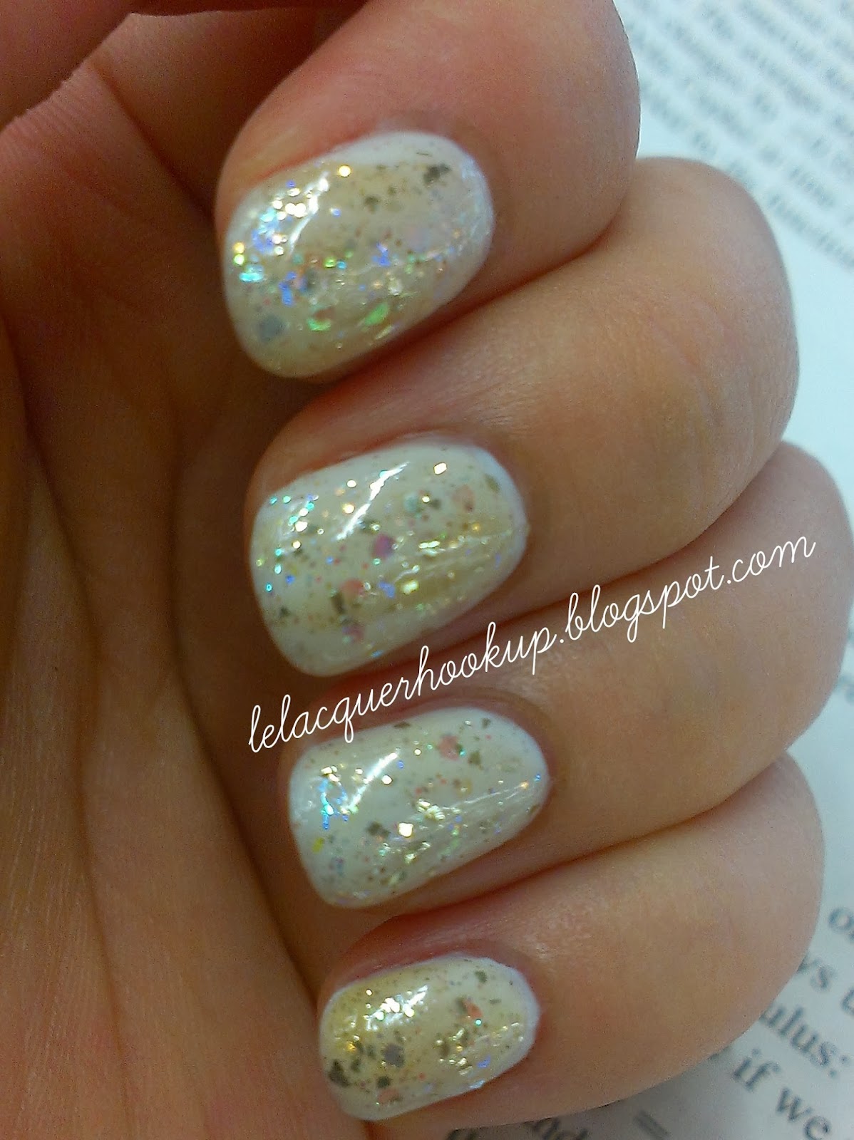 LE LACQUER HOOK UP: Opal Nails