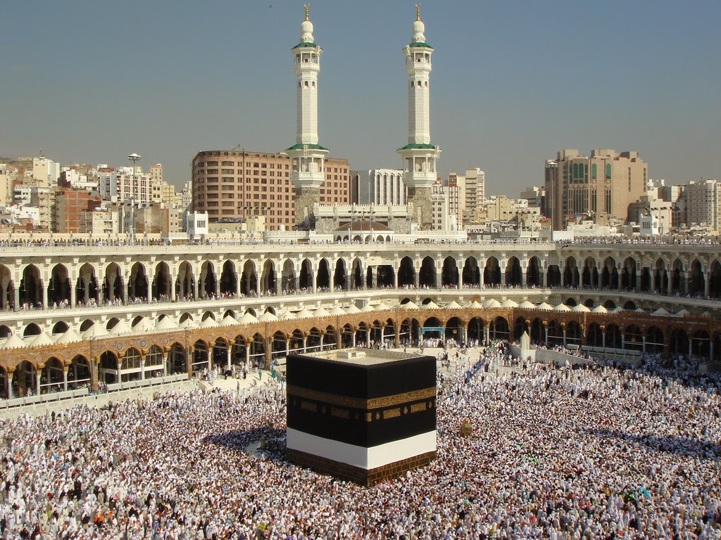 Hajj, Umrah and Muslim Friendly Halal Holidays from the UK: Importance ...
