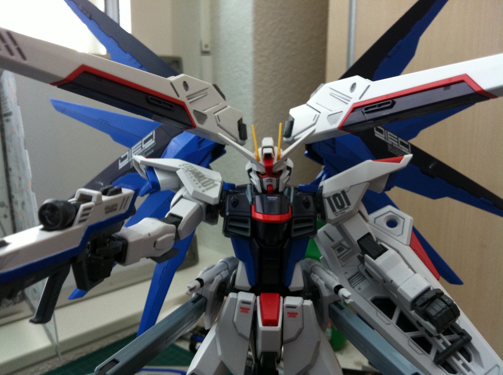 jhiethereal: MGSD Freedom Gundam