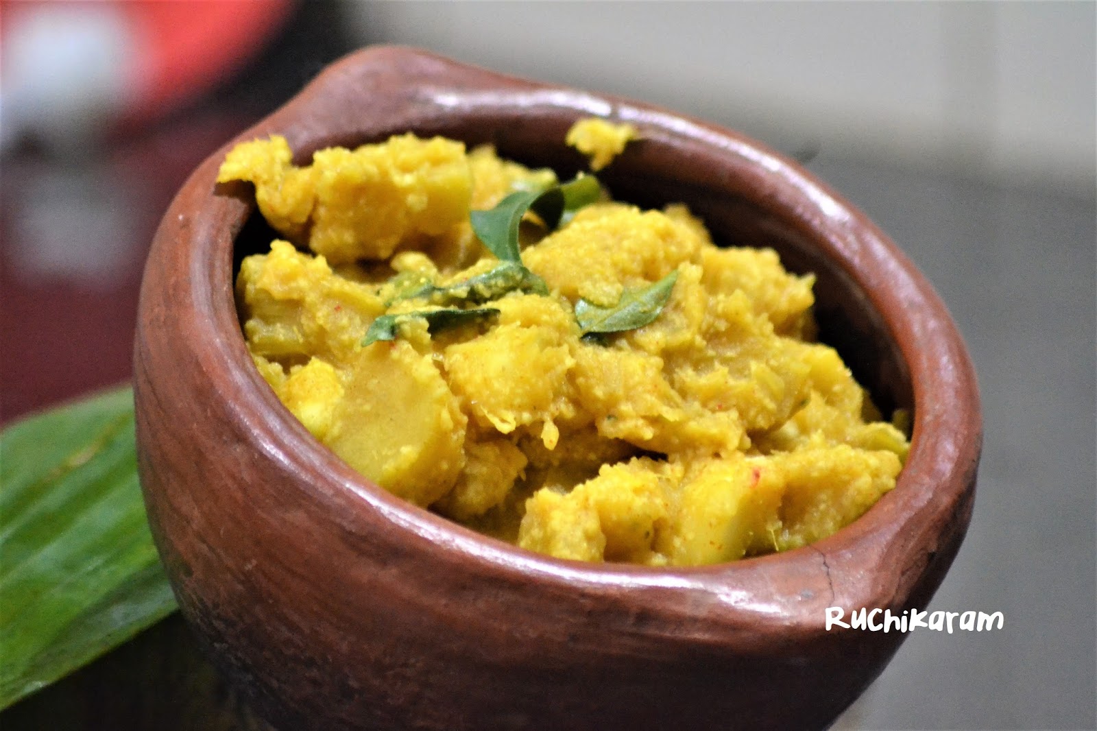 Ruchikaram: Kappa Vazha Pindi Puzhukku / Kerala Style Naadan Puzhukku