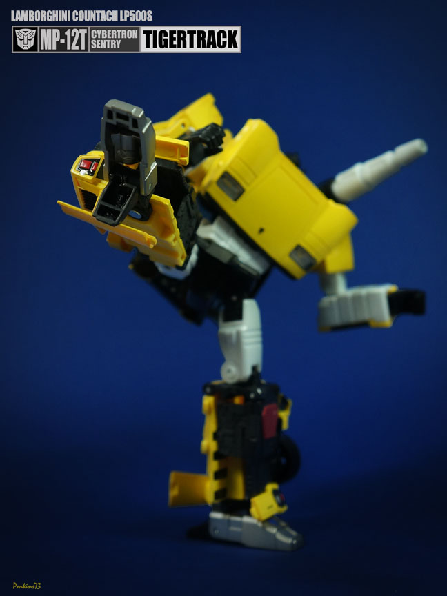 RED6: Takara Tomy Transformers Masterpiece MP-12T Autobots Tigertrack ...