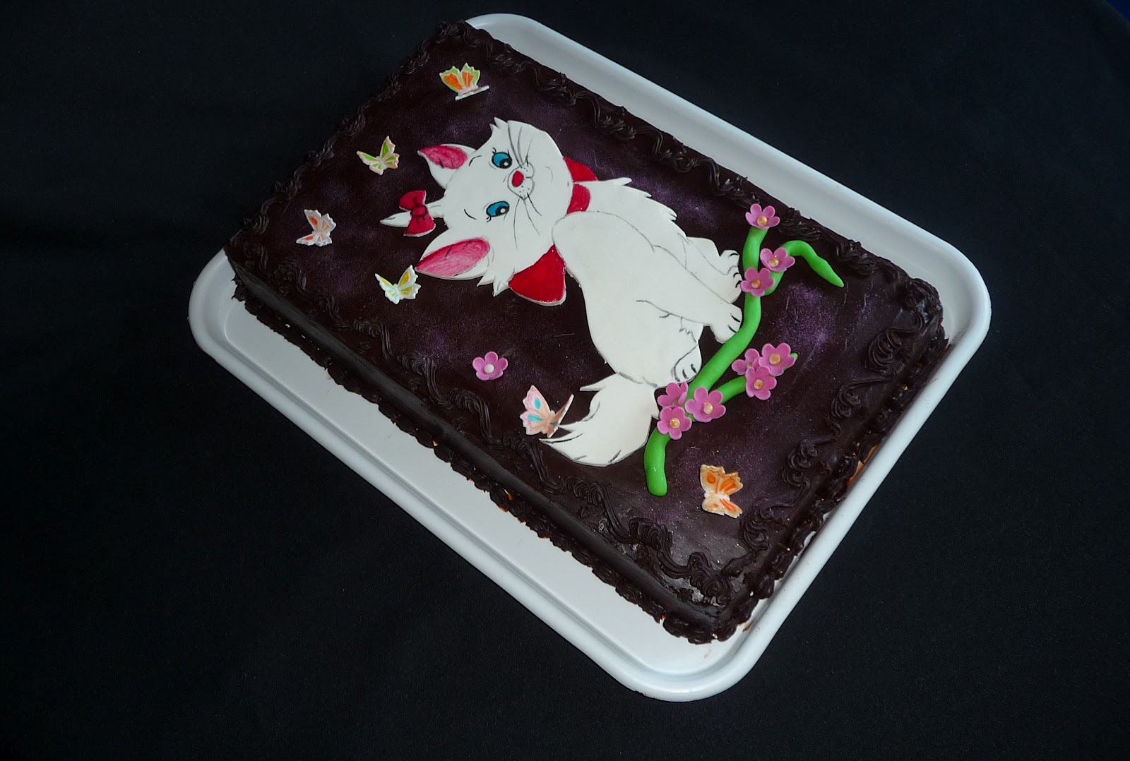 Kati's cakes: Tort pisicuta Marie