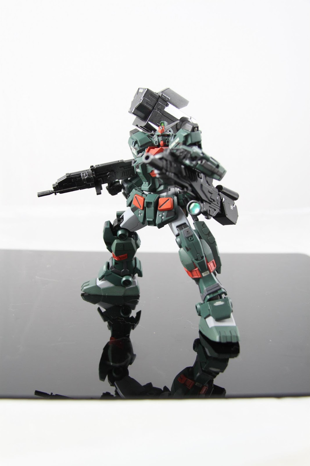 HGUC 1/144 Command Gundam custom build by BIGFLY