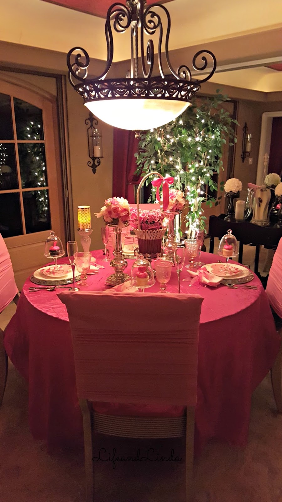 Pretty in Pink Tablescape | Life and Linda