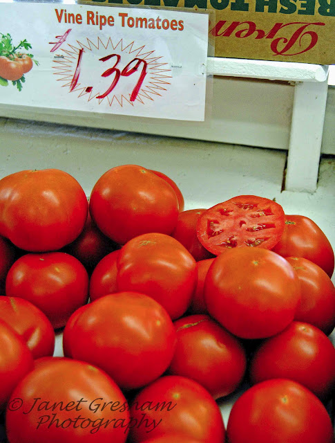 Selma, Ala. Daily Photo: Vine-ripe Tomatoes