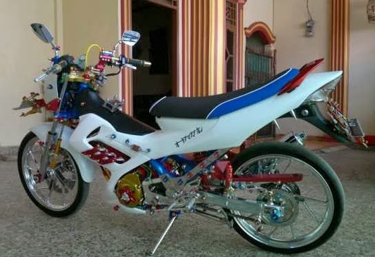 Tampilan Jepang Satria Fu 2007 Full Modifikasi - Oto Trendz