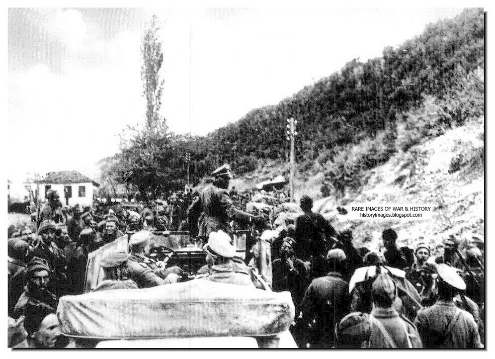 HISTORY IN IMAGES: Pictures Of War, History , WW2: Waffen SS: WW2 Elite ...