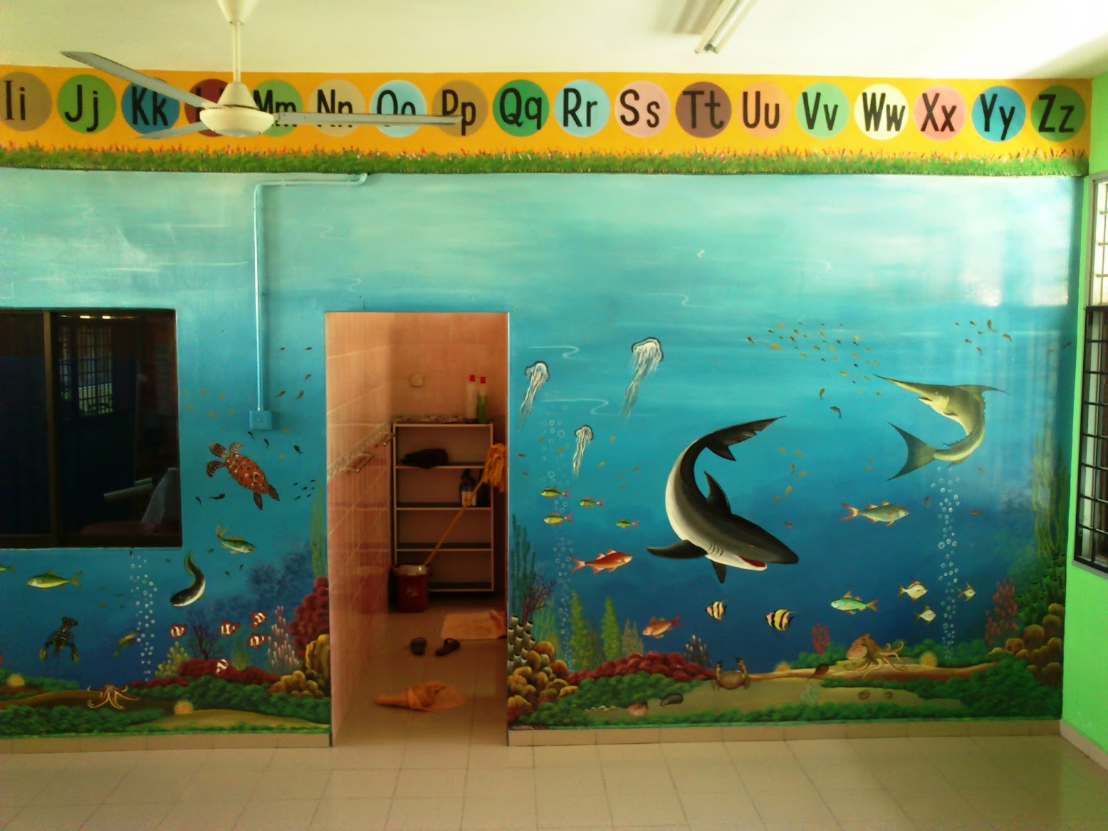 MURAL ART CETUSAN IDEA: SAMPLE IMAGE MURAL ( MARINE LIFE / UNDERWATER )
