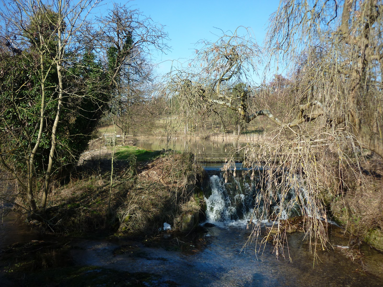 stile guru: random rambles of a weekend walker: The Chess Valley
