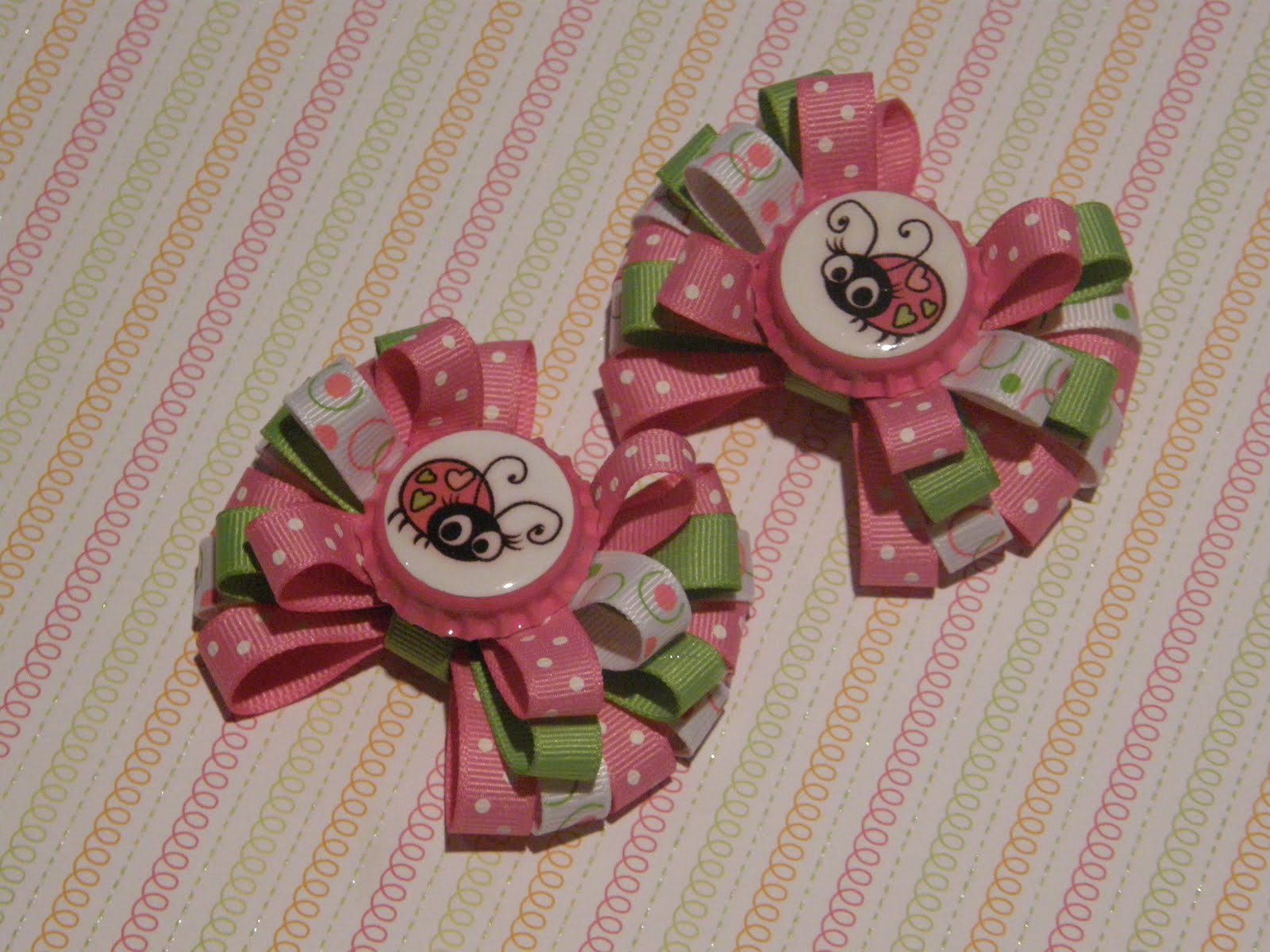 Sweet.Bee.Bowtique: Pink and Green Lady Bug Bow Set