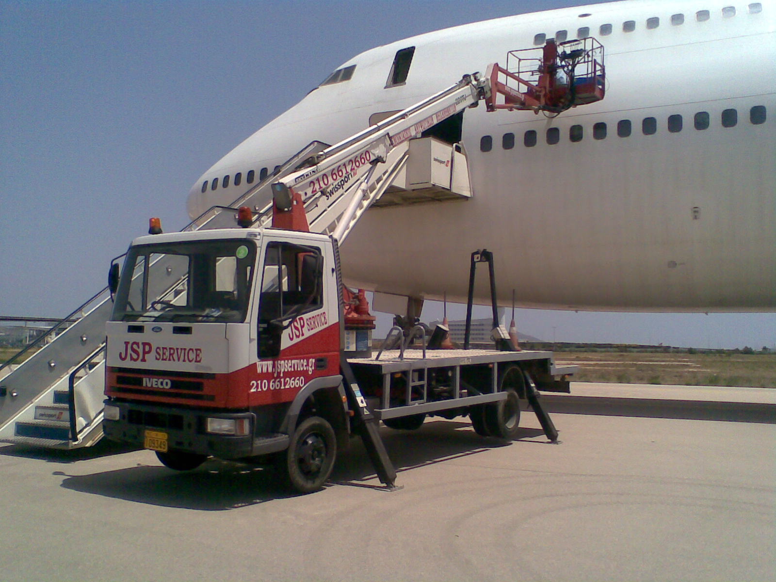 ΕΝΟΙΚΙΑΣΕΙΣ ΑΝΥΨΩΤΙΚΩΝ ΜΗΧΑΝΗΜΑΤΩΝ: ΚΑΛΑΘΟΦΟΡΑ ΟΧΗΜΑΤΑ