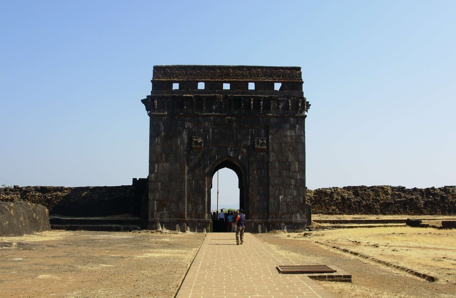 TMI: Trek to Raigad Fort on 10th -11th October '15. (Starting on 9th ...