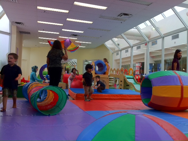 Tina in Canada: Gymboree Classes