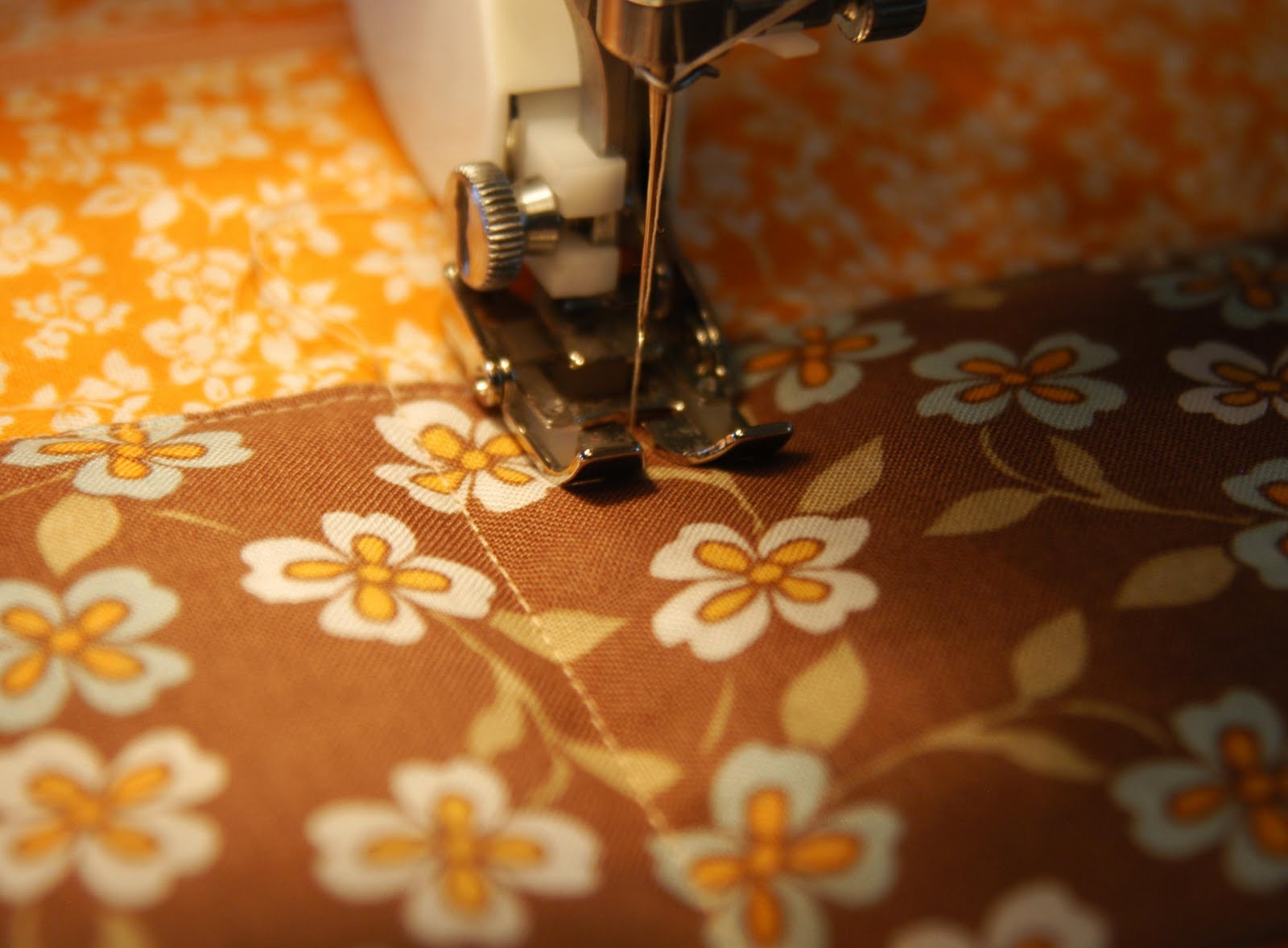 How to: Make a crochet hook case | Life According to Missus Vonkysmeed