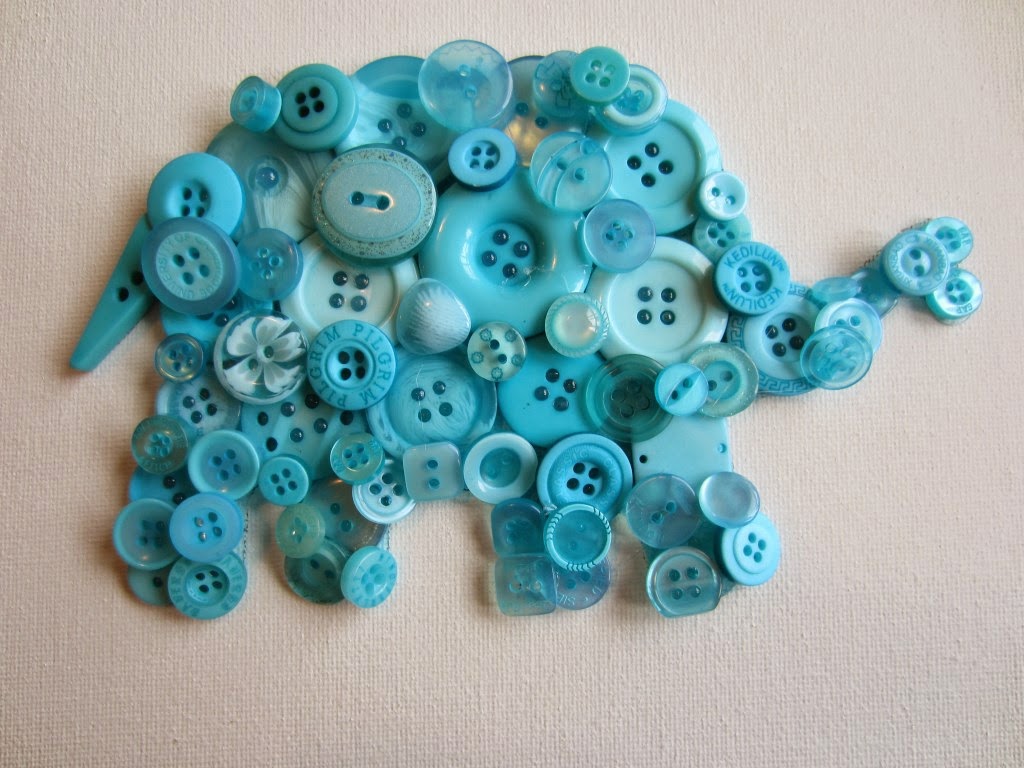 MI RINCÓN DE SUEÑOS: UN CUADRO HECHO CON BOTONES