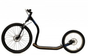 Le sguinzagliate: Bike-Joring e il Dog-Scootering