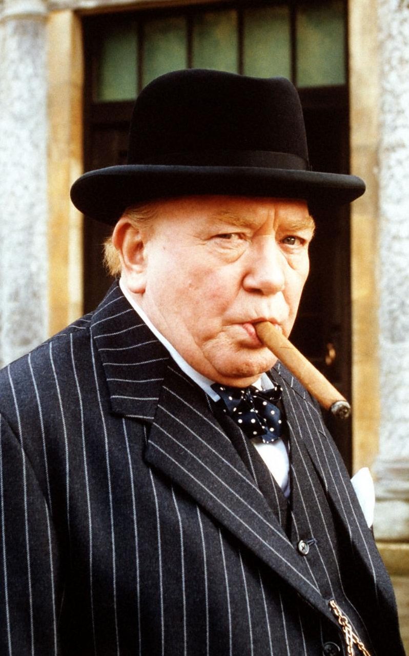 The Daily Avalanche: El dimoni de les llistes: Winstons Churchill a dojo