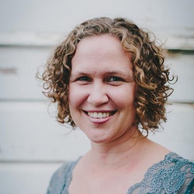 Read Your Writes Book Reviews: Interview & Giveaway with Jennifer Collin