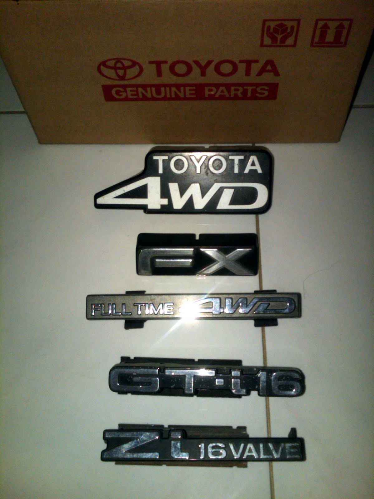 Super - OEM: [SOLD] Various AE92 OEM Grille Emblems