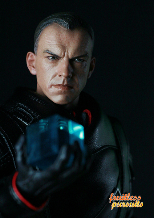 Fruitless Pursuits: Review: Hot Toys Red Skull 1/6 Scale Collectible ...