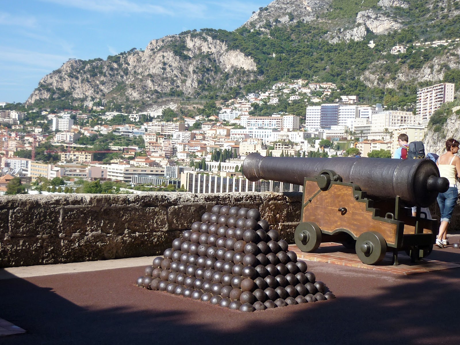 Cosa vedere a Montecarlo in un giorno - Montagna di Viaggi