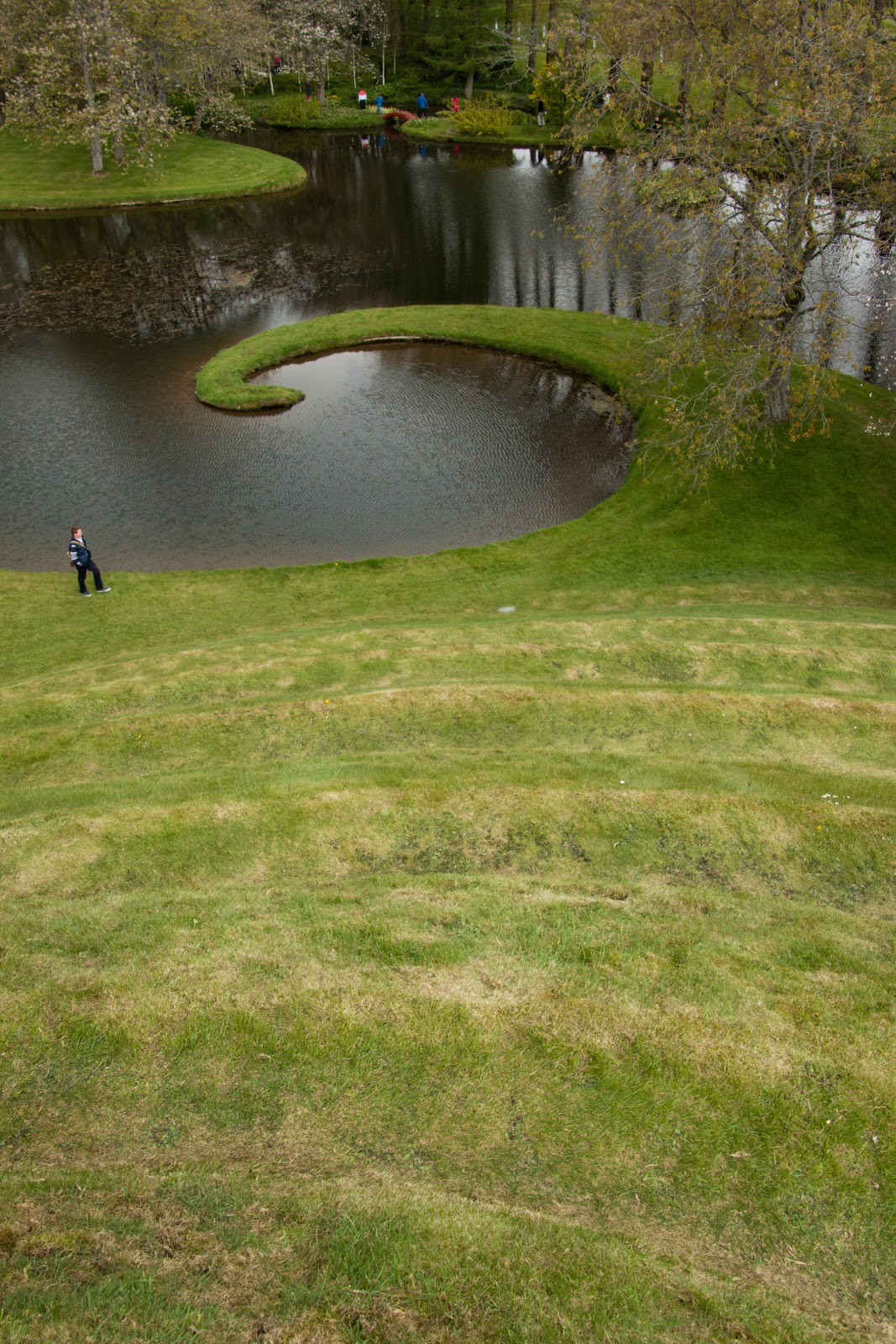 Peach and Thistle: The Garden of Cosmic Speculation, at Portrack House ...