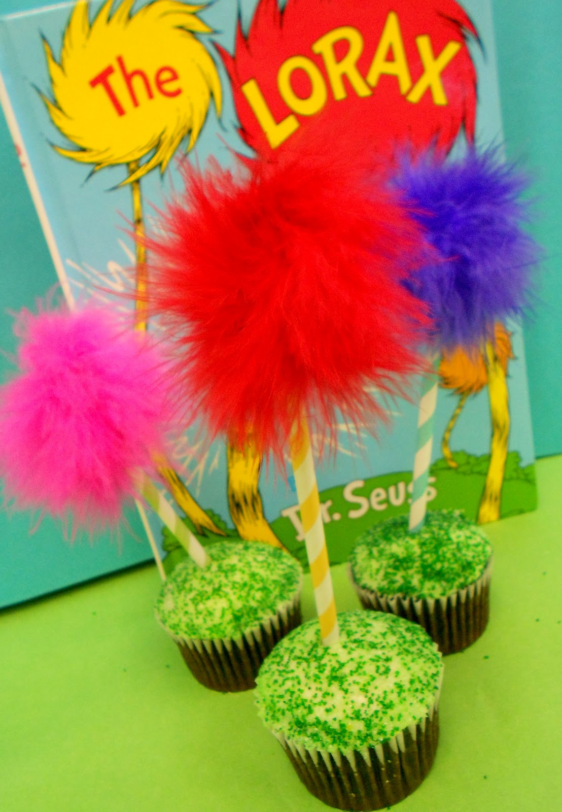 Lorax Truffula Tree Cupcakes -- Easy DIY