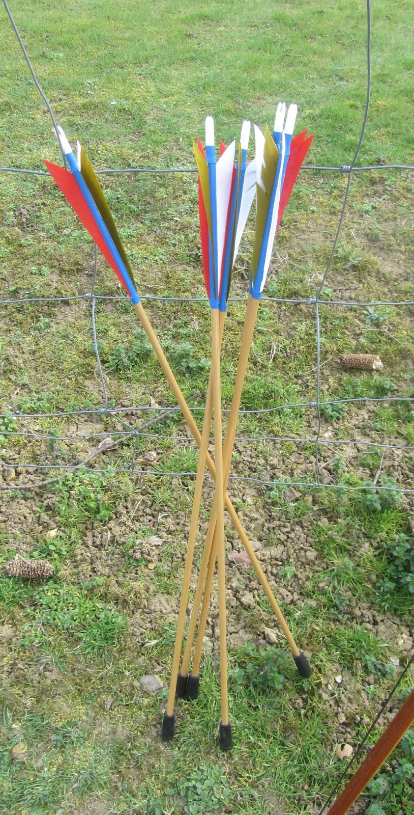 Bowyer's Diary: Popinjay Shoot and a Repair Job