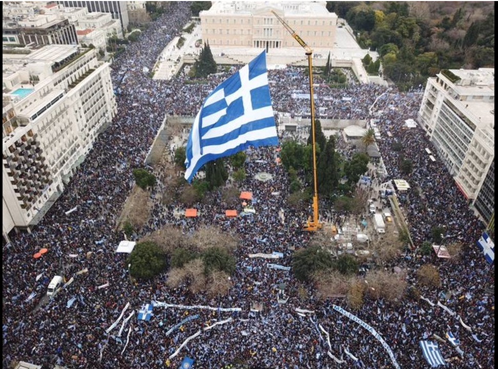atheofobos2: ΟΙ ΑΝΤΙΦΑΣΕΙΣ ΤΟΥ ΜΙΚΗ ΚΑΙ ΤΟ ΠΡΟΣΚΗΝΙΟ