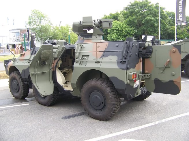 SI VIS PACEM, PARA BELLUM: OTO - IVECO "PUMA" veicolo trasporto truppe ...
